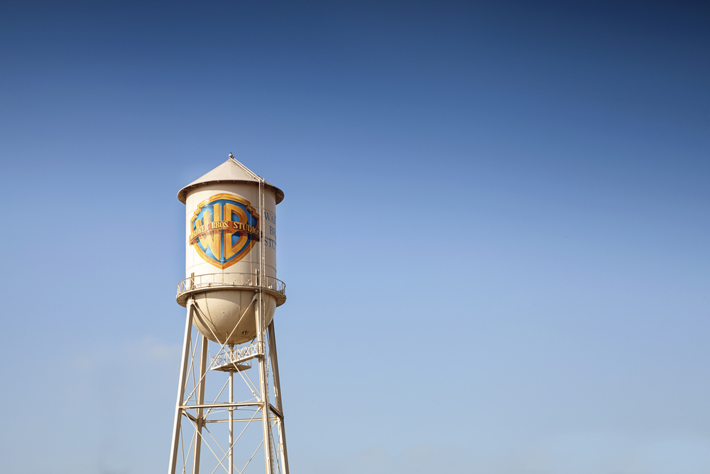 Warner Bros Logo Redesign Reactions